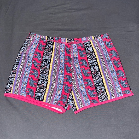 Bobbie Brooks | Shorts | Bobbie Brooks Womens Relaxed Fit Shorts | Poshmark